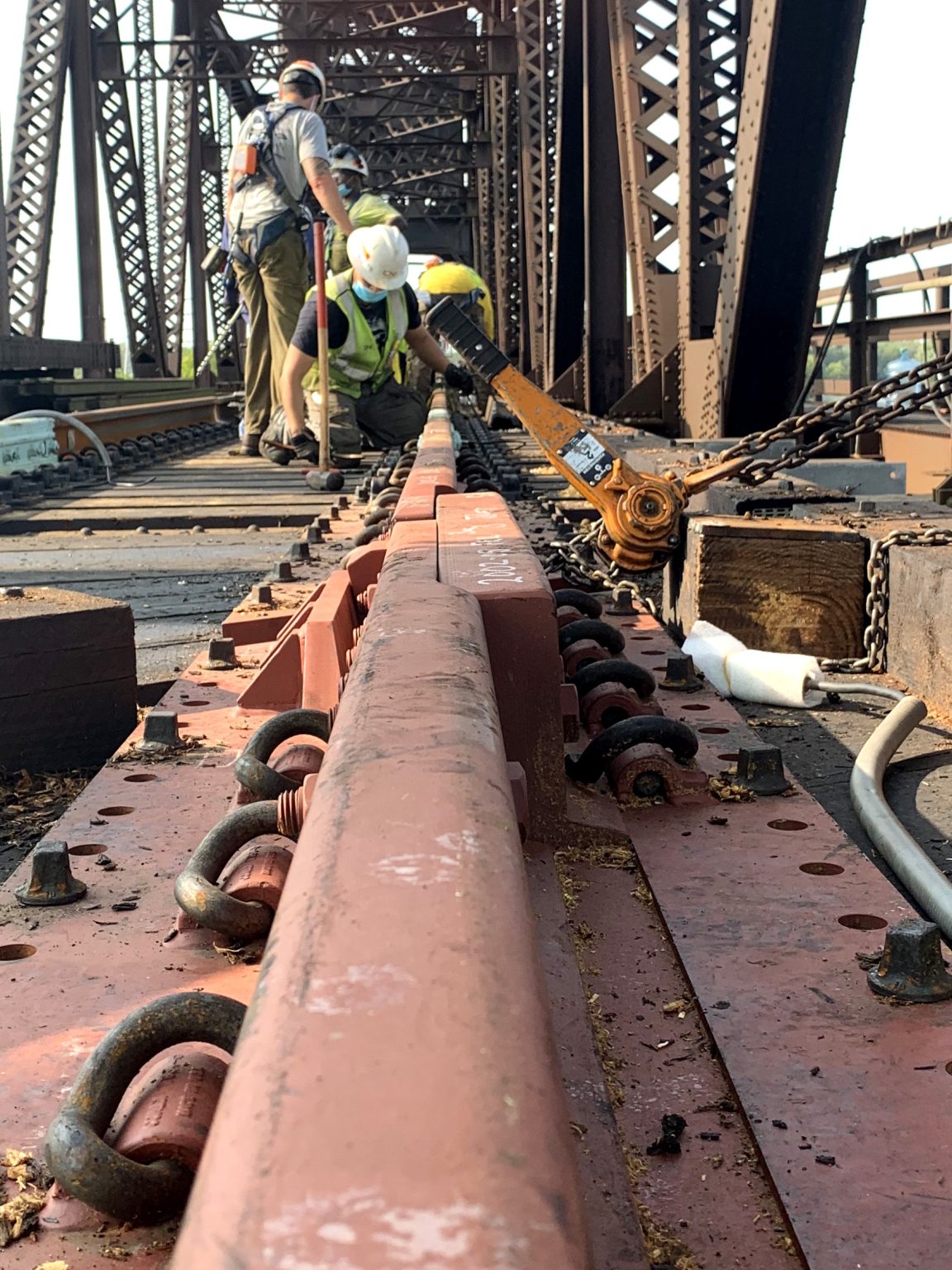 RIDEX® Miter Rails for Movable Bridges – CMI Promex